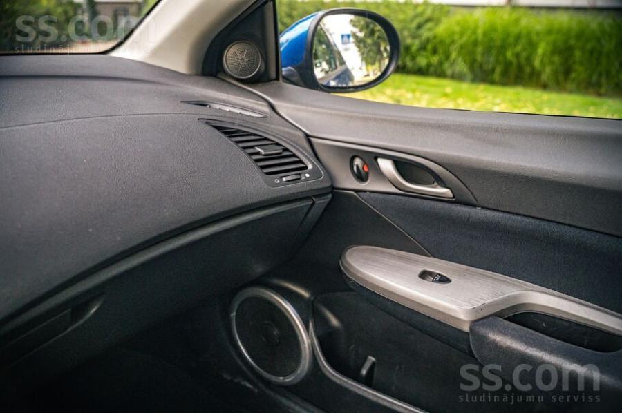 Zils Honda Civic 2007 Rīga, ar dzinēja tilpumu 1.80 L un nobraukumu 210 tūkst. km par 1290 €, foto 23 vietnē AUTOMOTO.COM.LV