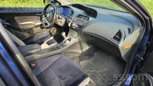 Zils Honda Civic 2007 Daugavpils, ar dzinēja tilpumu 1.80 L un nobraukumu 180 tūkst. km par 2100 €, foto 6 vietnē AUTOMOTO.COM.LV
