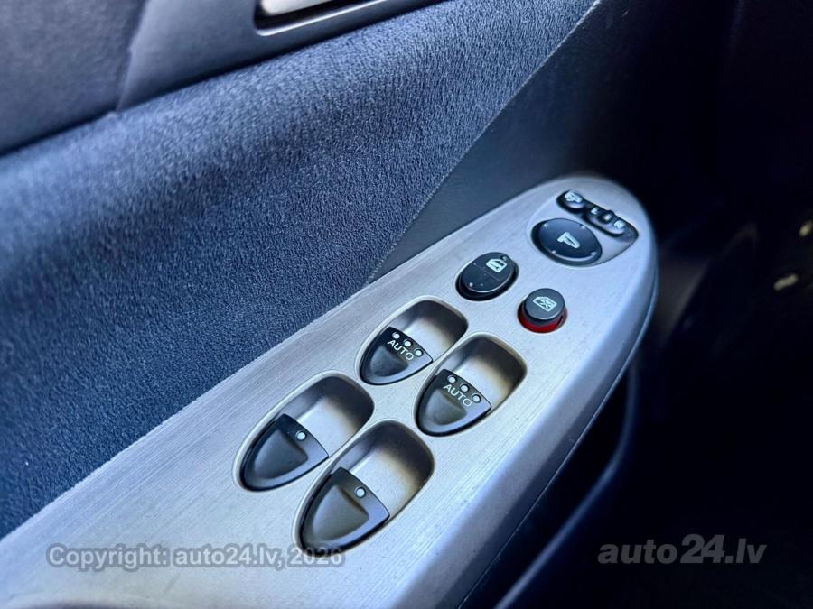 Zils Honda Civic 2007 Tallina, ar dzinēja tilpumu 1.80 L un nobraukumu 159 tūkst. km par 3499 €, foto 10 vietnē AUTOMOTO.COM.LV