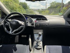 Zils Honda Civic 2008 Viļņa, ar dzinēja tilpumu 1.80 L un nobraukumu 220 tūkst. km par 2950 €, foto 19 vietnē AUTOMOTO.COM.LV
