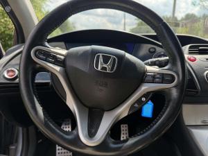 Zils Honda Civic 2008 Viļņa, ar dzinēja tilpumu 1.80 L un nobraukumu 220 tūkst. km par 2950 €, foto 25 vietnē AUTOMOTO.COM.LV