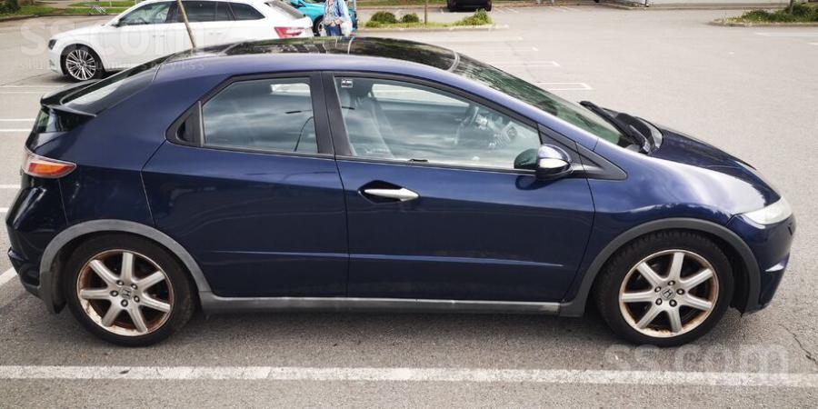 Zils Honda Civic 2008 Jūrmala, ar dzinēja tilpumu 1.80 L un nobraukumu 263 tūkst. km par 2000 €, foto 5 vietnē AUTOMOTO.COM.LV