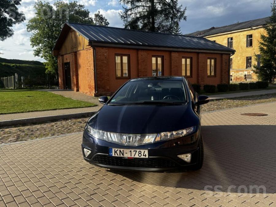 Zils Honda Civic 2008 Daugavpils, ar dzinēja tilpumu 2.20 L un nobraukumu 475 tūkst. km par 2150 €, foto 3 vietnē AUTOMOTO.COM.LV