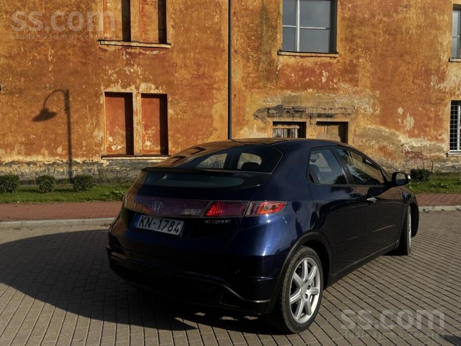 Zils Honda Civic 2008 Daugavpils, ar dzinēja tilpumu 2.20 L un nobraukumu 475 tūkst. km par 2150 €, foto 5 vietnē AUTOMOTO.COM.LV