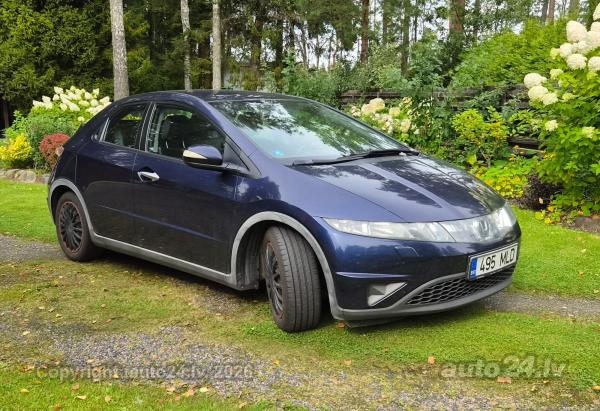 Zils Honda Civic 2008 Saue, ar dzinēja tilpumu 1.80 L un nobraukumu 214 tūkst. km par 3200 €, foto 1 vietnē AUTOMOTO.COM.LV