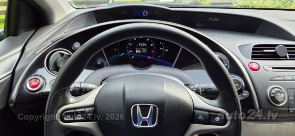 Zils Honda Civic 2008 Saue, ar dzinēja tilpumu 1.80 L un nobraukumu 214 tūkst. km par 3200 €, foto 6 vietnē AUTOMOTO.COM.LV