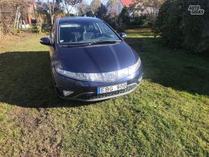 Zils Honda Civic 2008 Viļņa, ar dzinēja tilpumu 1.80 L un nobraukumu 211 tūkst. km par 1300 €, foto 3 vietnē AUTOMOTO.COM.LV