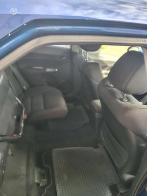 Zils Honda Civic 2009 Viļņa, ar dzinēja tilpumu 2.20 L un nobraukumu 305 tūkst. km par 3000 €, foto 9 vietnē AUTOMOTO.COM.LV