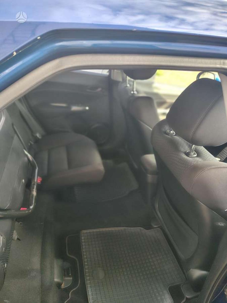 Zils Honda Civic 2009 Viļņa, ar dzinēja tilpumu 2.20 L un nobraukumu 305 tūkst. km par 3000 €, foto 9 vietnē AUTOMOTO.COM.LV