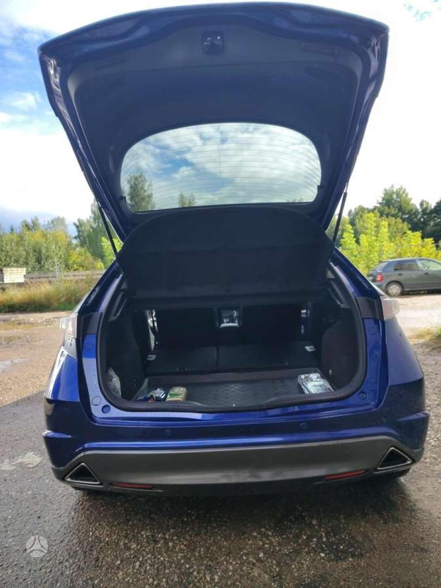 Zils Honda Civic 2009 Viļņa, ar dzinēja tilpumu 2.20 L un nobraukumu 305 tūkst. km par 3000 €, foto 11 vietnē AUTOMOTO.COM.LV
