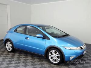 Zils Honda Civic 2010 Tallina, ar dzinēja tilpumu 1.80 L un nobraukumu 275 tūkst. km par 1999 €, foto  vietnē AUTOMOTO.COM.LV