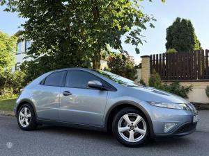 Blue Honda Civic 2011 in Vilnius, with an engine capacity of 1.80 L and mileage of 215 thousand km for 3450 €, photo 20 on AUTOMOTO.COM.LV