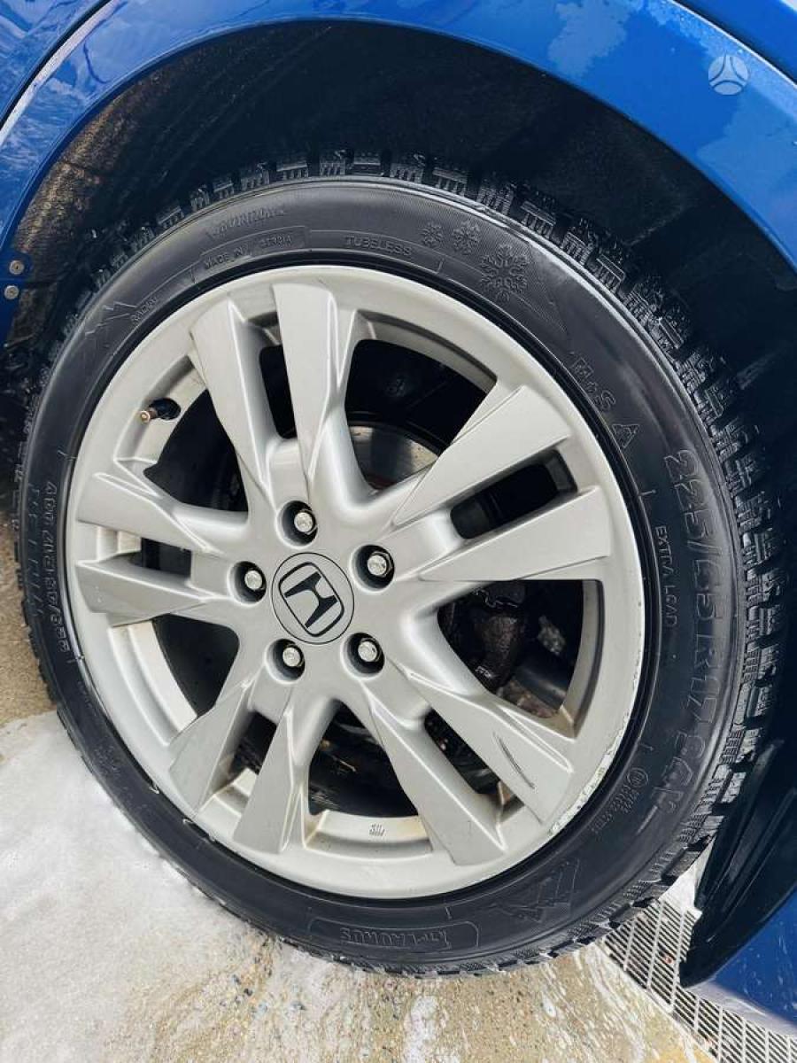 Blue Honda Civic 2011 in Jonava, with an engine capacity of 2.20 L and mileage of 266 thousand km for 3500 €, photo 10 on AUTOMOTO.COM.LV