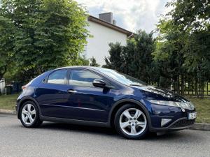 Blue Honda Civic 2011 in Vilnius, with an engine capacity of 1.80 L and mileage of 225 thousand km for 2850 €, photo 5 on AUTOMOTO.COM.LV