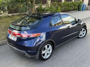 Blue Honda Civic 2011 in Vilnius, with an engine capacity of 1.80 L and mileage of 225 thousand km for 2850 €, photo 12 on AUTOMOTO.COM.LV