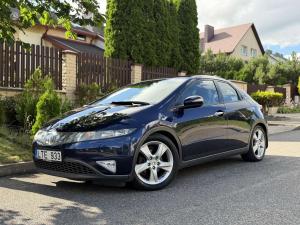 Blue Honda Civic 2011 in Vilnius, with an engine capacity of 1.80 L and mileage of 225 thousand km for 2850 €, photo 19 on AUTOMOTO.COM.LV