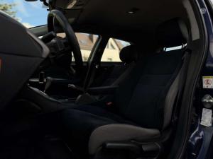 Blue Honda Civic 2011 in Vilnius, with an engine capacity of 1.80 L and mileage of 225 thousand km for 2850 €, photo 24 on AUTOMOTO.COM.LV
