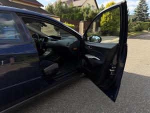 Blue Honda Civic 2011 in Vilnius, with an engine capacity of 1.80 L and mileage of 225 thousand km for 2850 €, photo 27 on AUTOMOTO.COM.LV