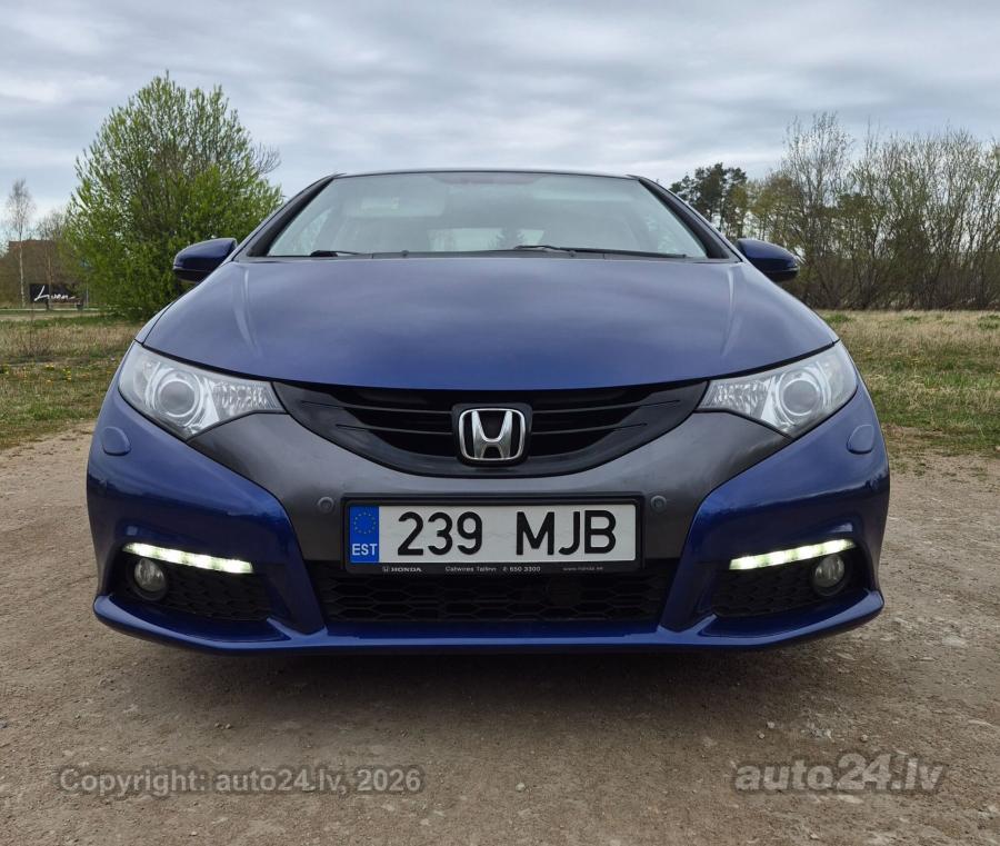 Zils Honda Civic 2013 Tallina, ar dzinēja tilpumu 1.80 L un nobraukumu 164 tūkst. km par 7990 €, foto 8 vietnē AUTOMOTO.COM.LV