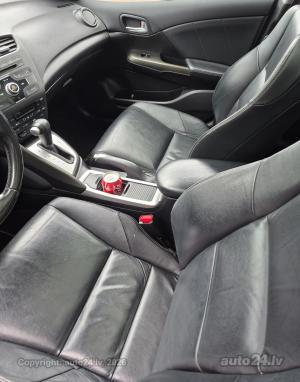 Zils Honda Civic 2013 Tallina, ar dzinēja tilpumu 1.80 L un nobraukumu 164 tūkst. km par 7990 €, foto 9 vietnē AUTOMOTO.COM.LV