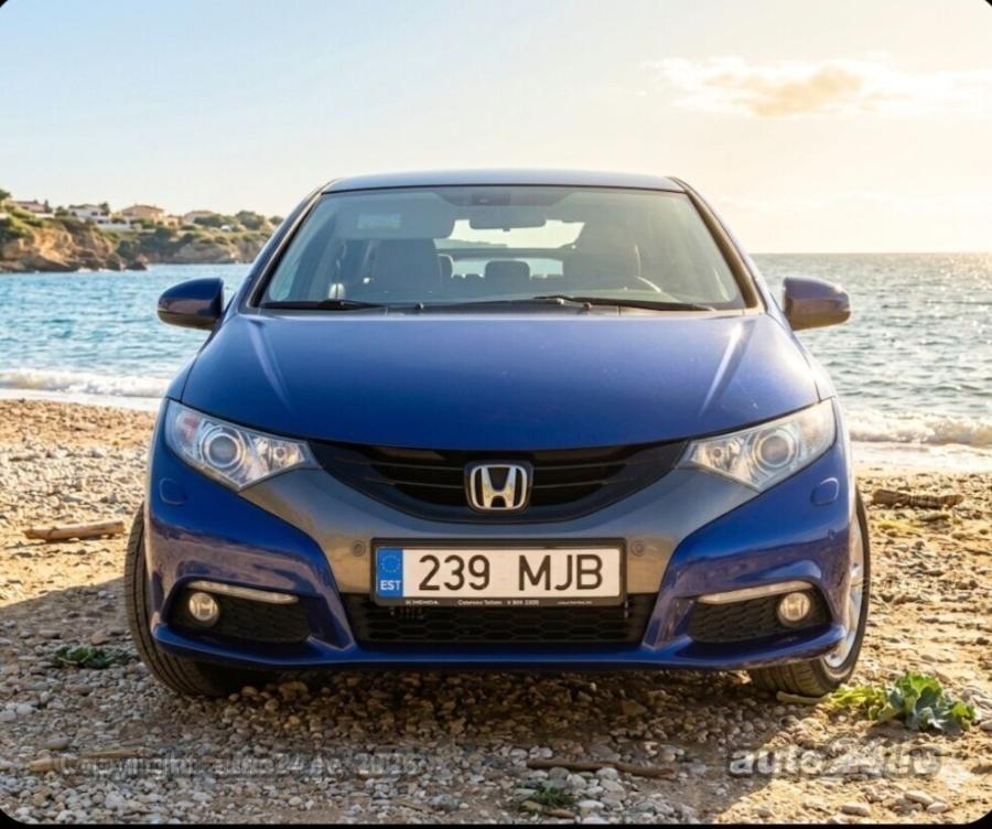 Blue Honda Civic 2013 in Tallinn, with an engine capacity of 1.80 L and mileage of 164 thousand km for 7990 €, photo 1 on AUTOMOTO.COM.LV