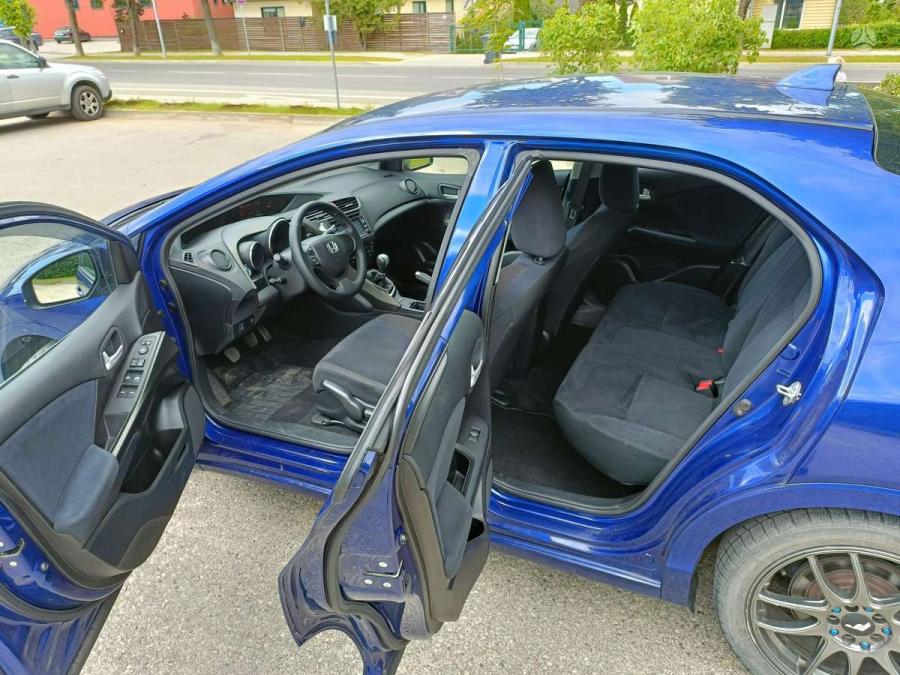 Zils Honda Civic 2013 Utena, ar dzinēja tilpumu 2.20 L un nobraukumu 260 tūkst. km par 4650 €, foto 11 vietnē AUTOMOTO.COM.LV