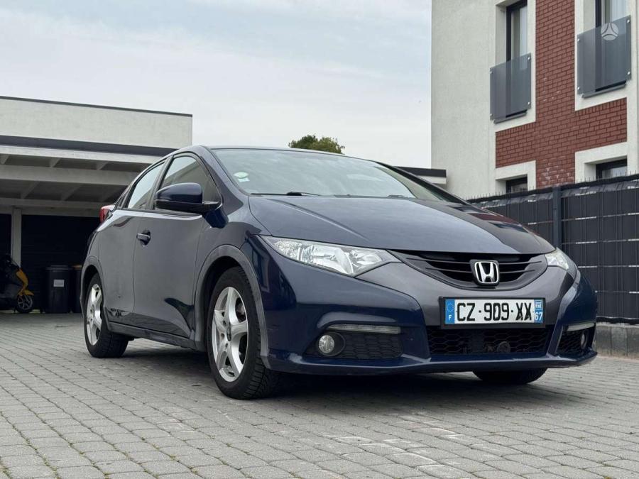 Zils Honda Civic 2013 Klaipėda, ar dzinēja tilpumu 1.60 L un nobraukumu 320 tūkst. km par 3950 €, foto 1 vietnē AUTOMOTO.COM.LV