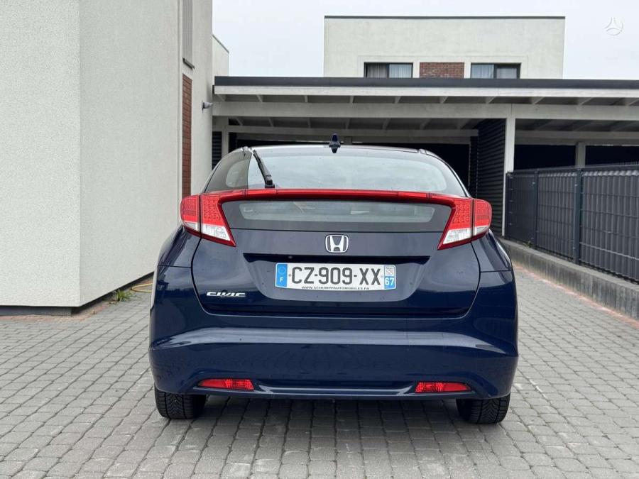 Zils Honda Civic 2013 Klaipėda, ar dzinēja tilpumu 1.60 L un nobraukumu 320 tūkst. km par 3950 €, foto 12 vietnē AUTOMOTO.COM.LV