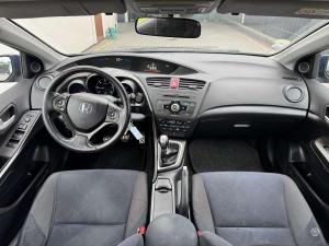 Zils Honda Civic 2013 Klaipėda, ar dzinēja tilpumu 1.60 L un nobraukumu 320 tūkst. km par 3950 €, foto 18 vietnē AUTOMOTO.COM.LV