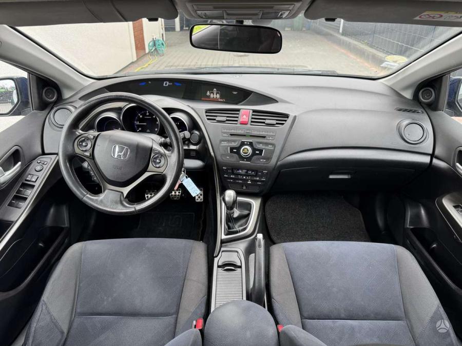 Zils Honda Civic 2013 Klaipėda, ar dzinēja tilpumu 1.60 L un nobraukumu 320 tūkst. km par 3950 €, foto 18 vietnē AUTOMOTO.COM.LV