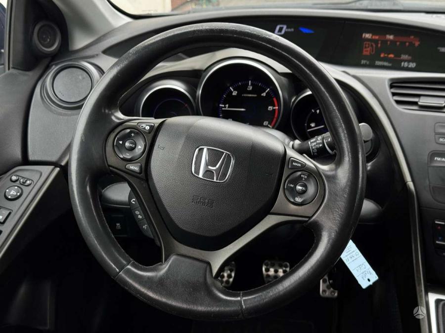 Zils Honda Civic 2013 Klaipėda, ar dzinēja tilpumu 1.60 L un nobraukumu 320 tūkst. km par 3950 €, foto 19 vietnē AUTOMOTO.COM.LV