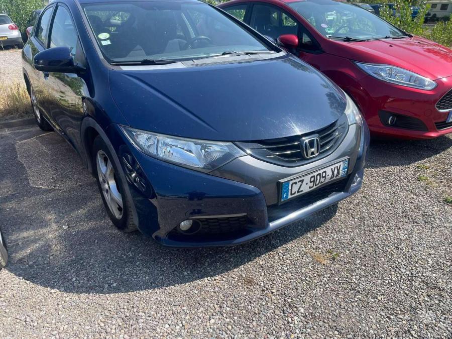 Zils Honda Civic 2013 Klaipėda, ar dzinēja tilpumu 1.60 L un nobraukumu 320 tūkst. km par 3950 €, foto 46 vietnē AUTOMOTO.COM.LV