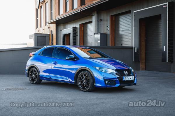 Zils Honda Civic 2015 Tallina, ar dzinēja tilpumu 1.60 L un nobraukumu 183 tūkst. km par 7900 €, foto 1 vietnē AUTOMOTO.COM.LV