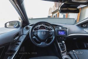 Zils Honda Civic 2015 Tallina, ar dzinēja tilpumu 1.60 L un nobraukumu 183 tūkst. km par 7900 €, foto 8 vietnē AUTOMOTO.COM.LV
