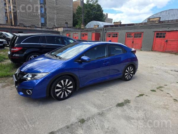 Zils Honda Civic 2015 Rīga, ar dzinēja tilpumu 1.80 L un nobraukumu 147 tūkst. km par 7850 €, foto 5 vietnē AUTOMOTO.COM.LV