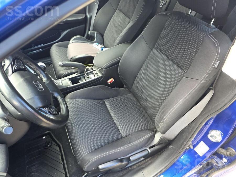 Zils Honda Civic 2015 Rīga, ar dzinēja tilpumu 1.80 L un nobraukumu 147 tūkst. km par 7850 €, foto 9 vietnē AUTOMOTO.COM.LV