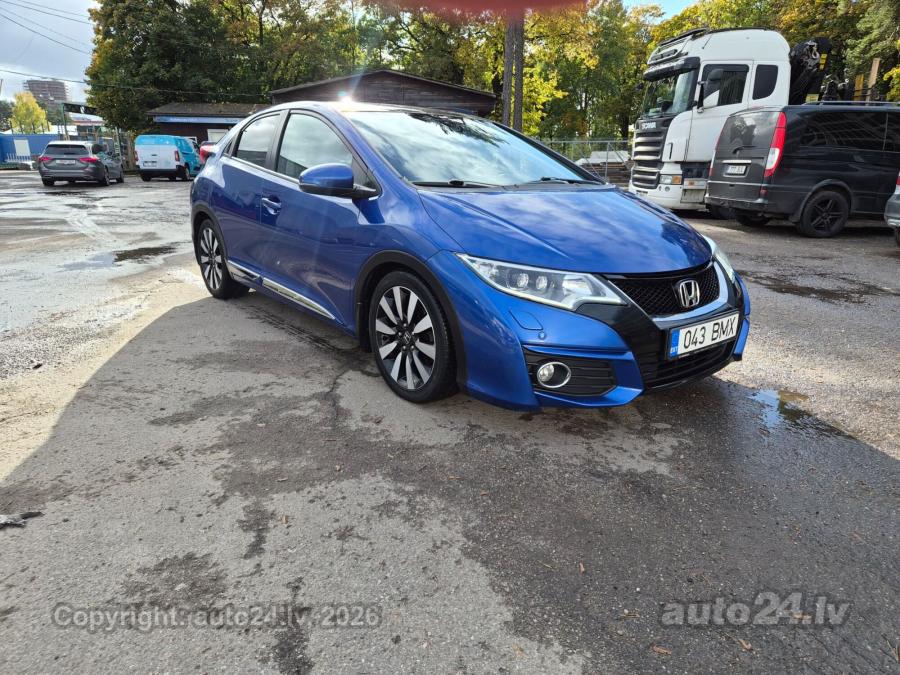 Zils Honda Civic 2015 Tallina, ar dzinēja tilpumu 1.80 L un nobraukumu 0 tūkst. km par 9700 €, foto 3 vietnē AUTOMOTO.COM.LV