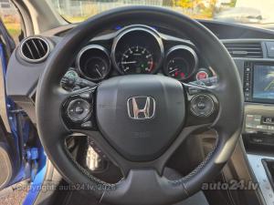Zils Honda Civic 2015 Tallina, ar dzinēja tilpumu 1.80 L un nobraukumu 0 tūkst. km par 9700 €, foto 15 vietnē AUTOMOTO.COM.LV