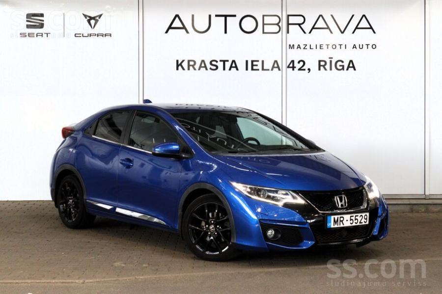 Blue Honda Civic 2016 in Riga, with an engine capacity of 1.80 L and mileage of 79 thousand km for 11990 €, photo 3 on AUTOMOTO.COM.LV