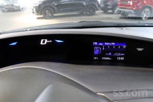 Blue Honda Civic 2016 in Riga, with an engine capacity of 1.80 L and mileage of 79 thousand km for 11990 €, photo 17 on AUTOMOTO.COM.LV