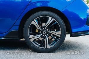Zils Honda Civic 2017 Tallina, ar dzinēja tilpumu 1.50 L un nobraukumu 178 tūkst. km par 14700 €, foto 11 vietnē AUTOMOTO.COM.LV