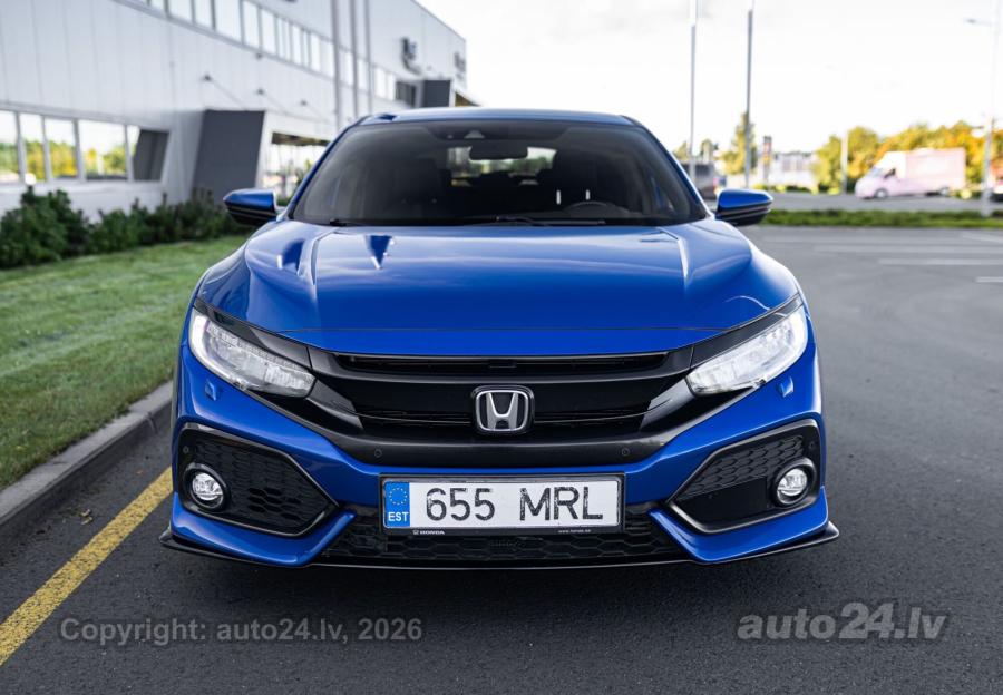 Blue Honda Civic 2017 in Tallinn, with an engine capacity of 1.50 L and mileage of 179 thousand km for 13990 €, photo 4 on AUTOMOTO.COM.LV
