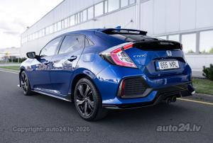 Blue Honda Civic 2017 in Tallinn, with an engine capacity of 1.50 L and mileage of 179 thousand km for 13990 €, photo 5 on AUTOMOTO.COM.LV