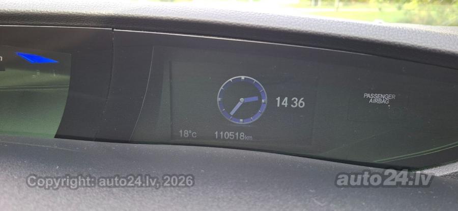 Zils Honda Civic 2017 Tartu, ar dzinēja tilpumu 1.80 L un nobraukumu 111 tūkst. km par 14600 €, foto 4 vietnē AUTOMOTO.COM.LV