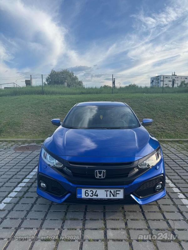 Zils Honda Civic 2018 Tallina, ar dzinēja tilpumu 1.00 L un nobraukumu 86 tūkst. km par 14900 €, foto 1 vietnē AUTOMOTO.COM.LV