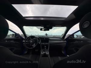Blue Honda Civic 2018 in Tallinn, with an engine capacity of 1.00 L and mileage of 134 thousand km for 14900 €, photo 16 on AUTOMOTO.COM.LV