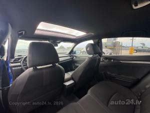 Blue Honda Civic 2018 in Tallinn, with an engine capacity of 1.00 L and mileage of 134 thousand km for 14900 €, photo 21 on AUTOMOTO.COM.LV
