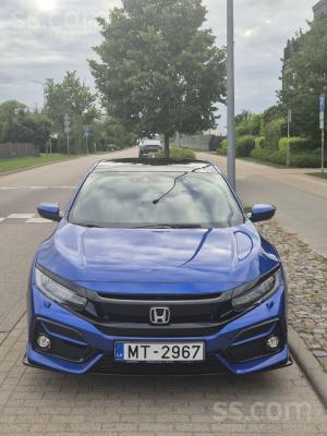 Zils Honda Civic 2020 Rīga, ar dzinēja tilpumu 1.50 L un nobraukumu 67 tūkst. km par 18500 €, foto  vietnē AUTOMOTO.COM.LV