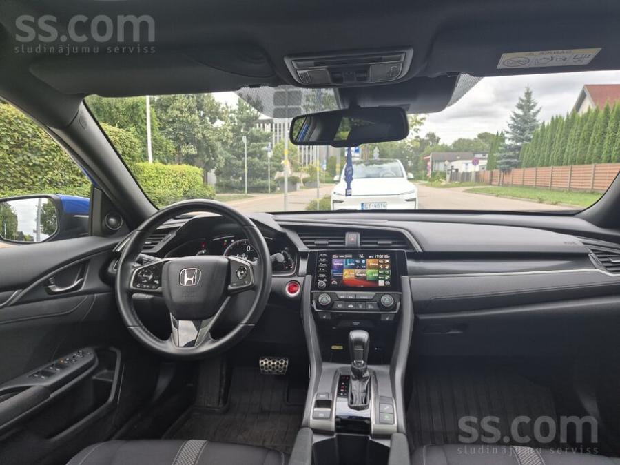 Zils Honda Civic 2020 Rīga, ar dzinēja tilpumu 1.50 L un nobraukumu 67 tūkst. km par 18500 €, foto 14 vietnē AUTOMOTO.COM.LV