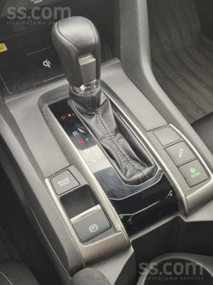 Zils Honda Civic 2020 Rīga, ar dzinēja tilpumu 1.50 L un nobraukumu 67 tūkst. km par 18500 €, foto 21 vietnē AUTOMOTO.COM.LV